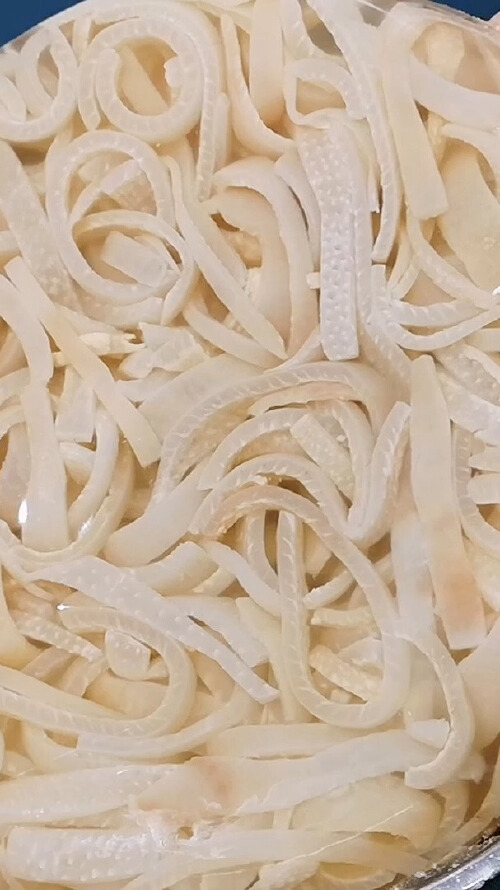 猪皮冻不用直接下锅熬,教你最简单做法,晶莹剔透,劲道无腥味
