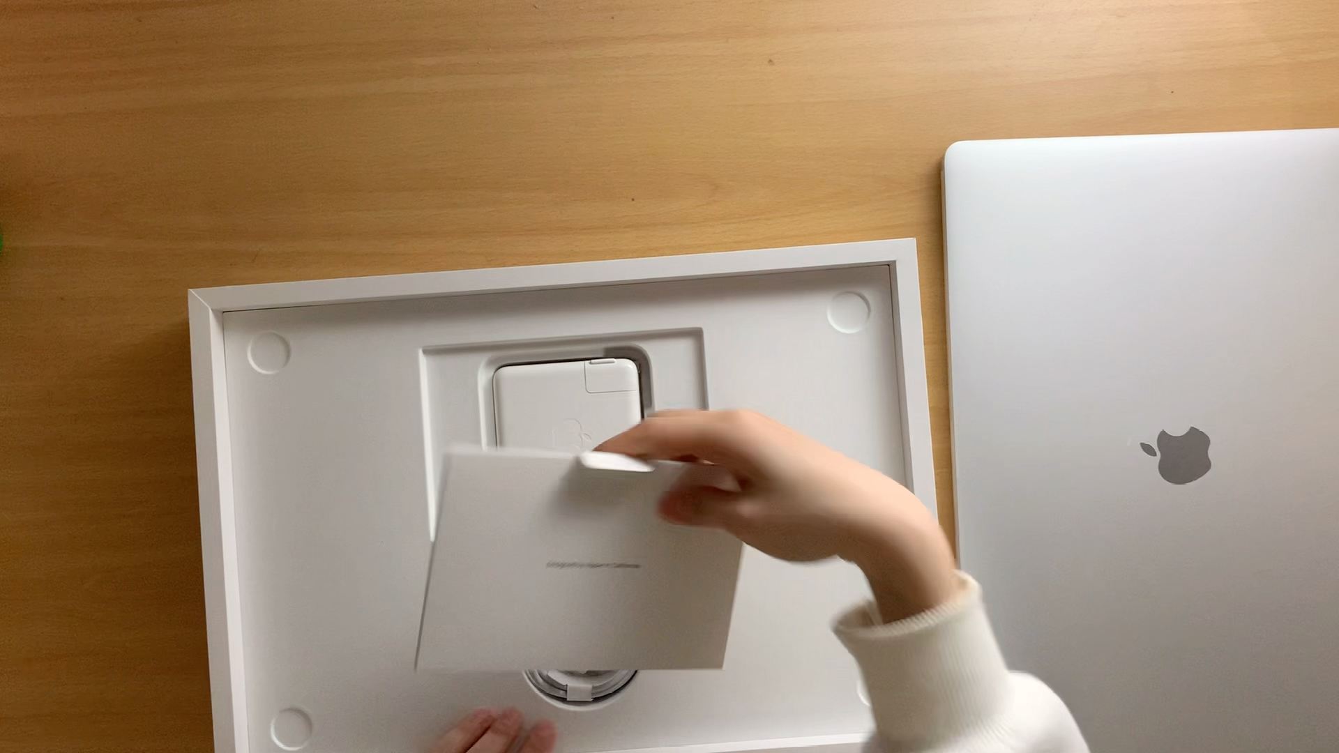 16英寸MacBook Pro A2141 开箱