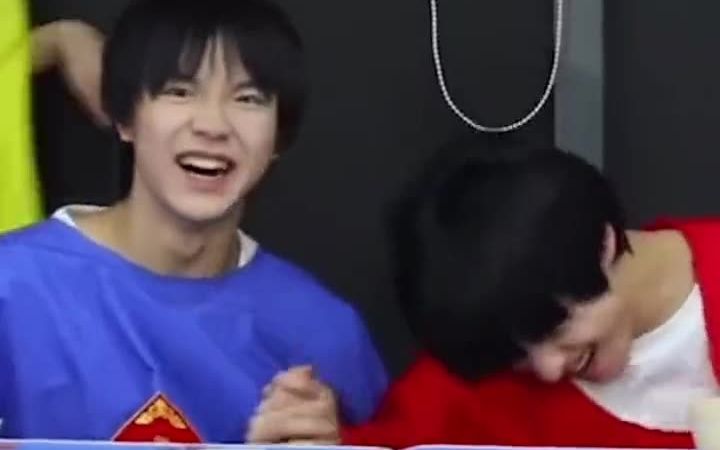 TF三代,上秒柔情蜜意下秒后槽牙警告,三代塌房名场面,你们放过彼此吧