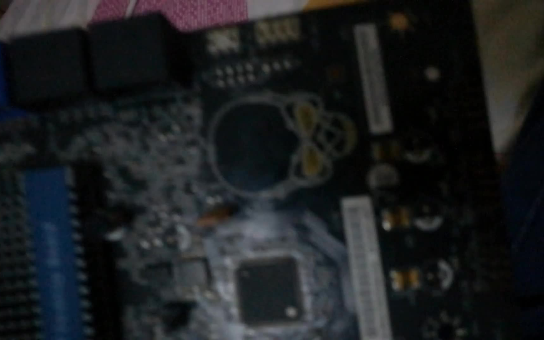 为了信仰!英特尔原厂DP67BG主板 P67主板带骷髅信仰灯