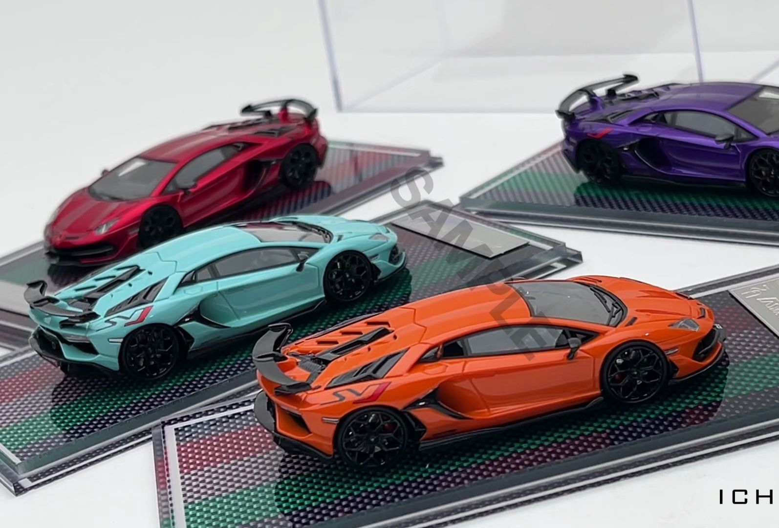 U2 1:64 兰博基尼 Novitec Aventador SVJ 汽车模型 | 2024 中国玩具展