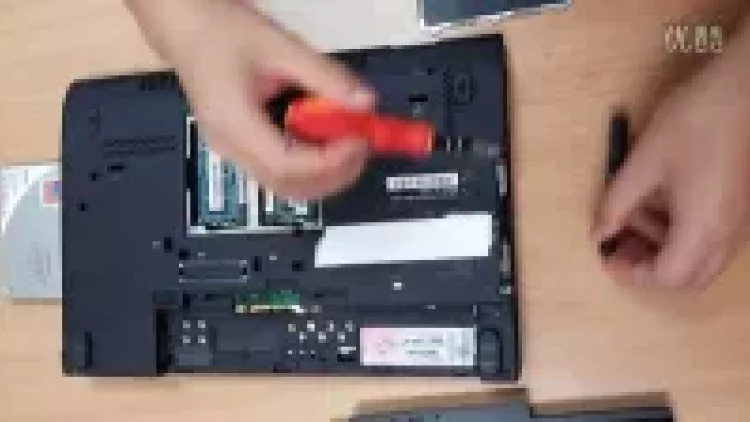 Thinkpad x220更换SSD、内存条指导