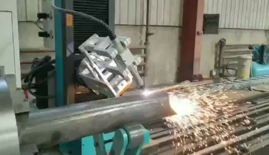 数控相贯线切割机多个口型切割搭接演示视频