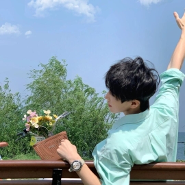 骁宸学长-研究生 