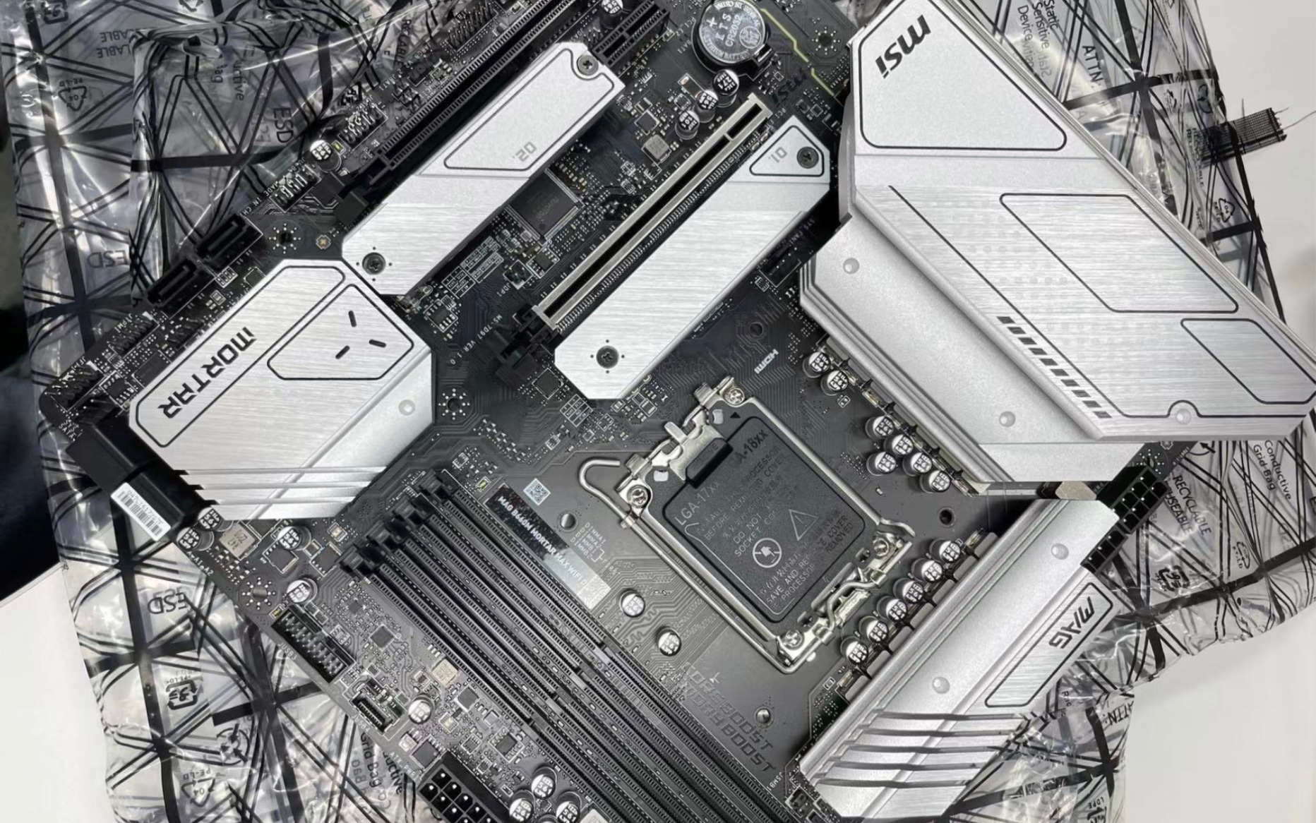 MSI B660M Mortar Max DDR4 Wifi超外频基本盘5G教程来了!