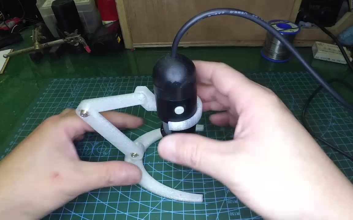 【3D打印】电子放大镜便携折叠支架