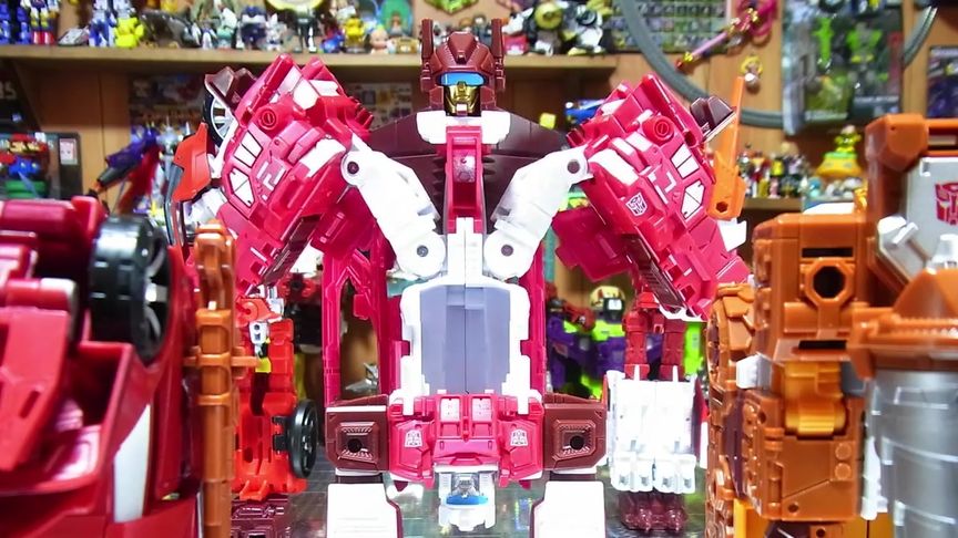 变形金刚玩具展示 【UW08计算王 合体金刚】 组合玩具模型