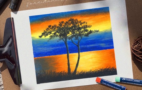 油画棒风景画-手绘海报的黄昏风景,海平面、岸边的树木油画棒手绘分享