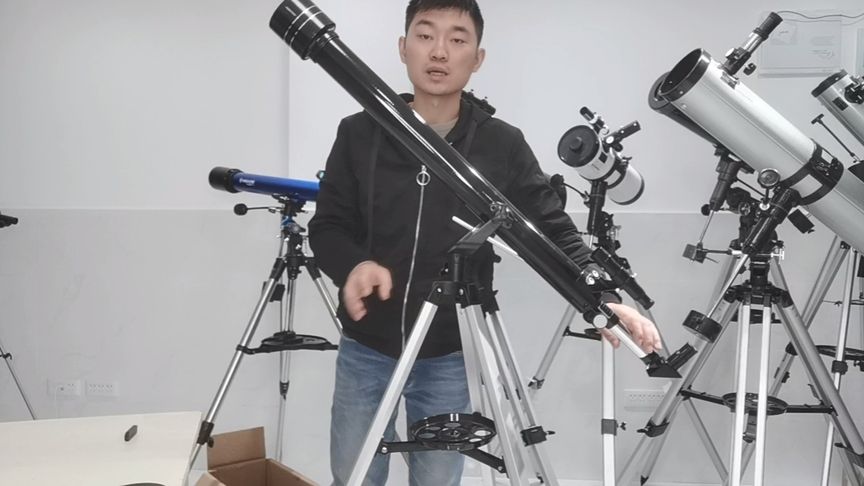 四只眼90060天文望远镜安装方法,最高倍率1125倍
