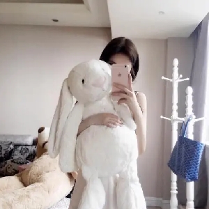 是小萌萌吖XXS 