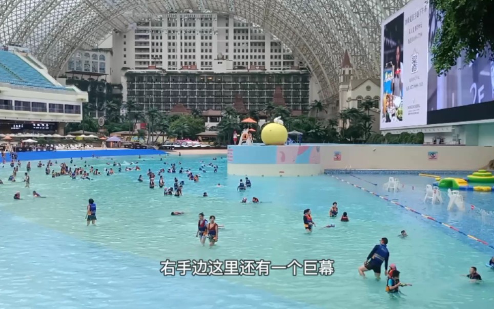 成都环球中心亚洲最大单体建筑,占地面积超故宫,休闲购物游乐