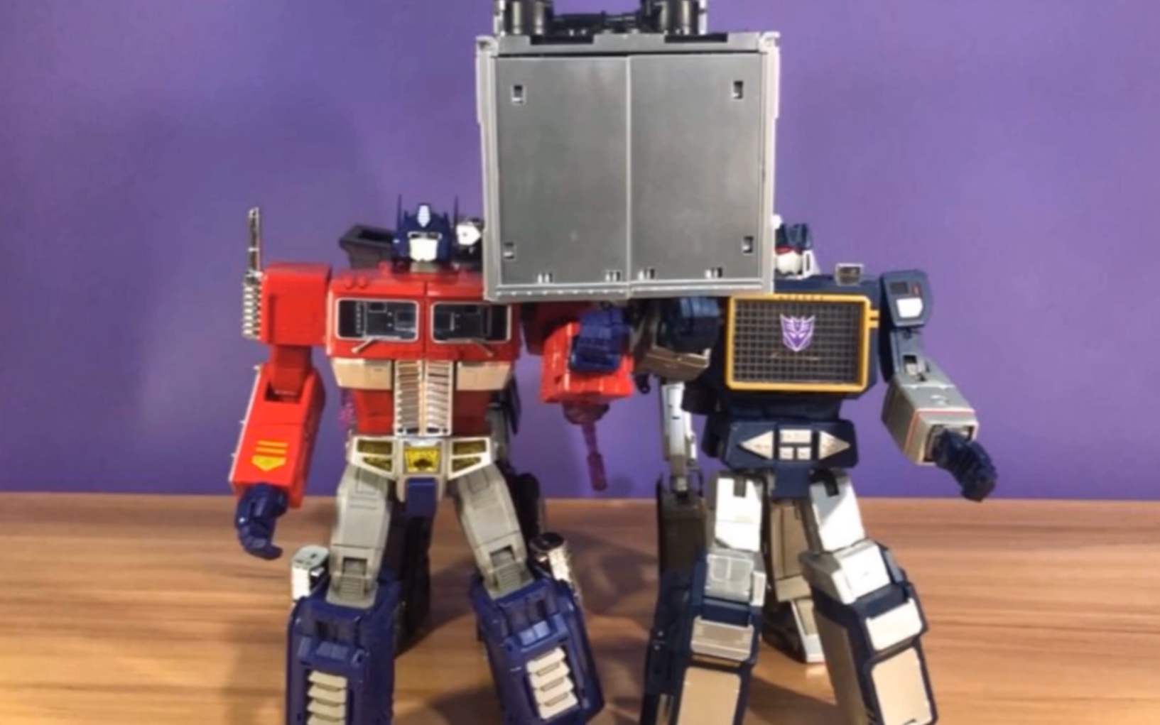 黑人抬棺 变形金刚定格动画版