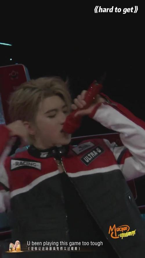 me》,迷幻的《情人》,酷拽的《hard