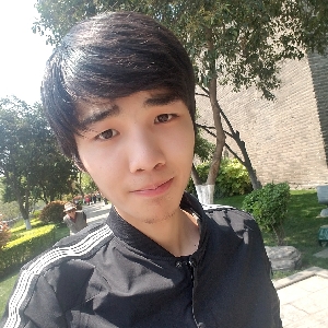 秃笔喃波万丶 