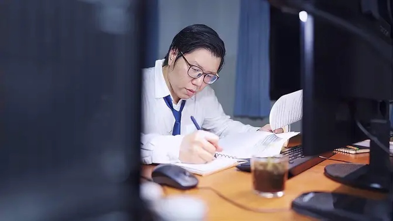 儿子学的是计算机专业,将来就业还行不行呢?