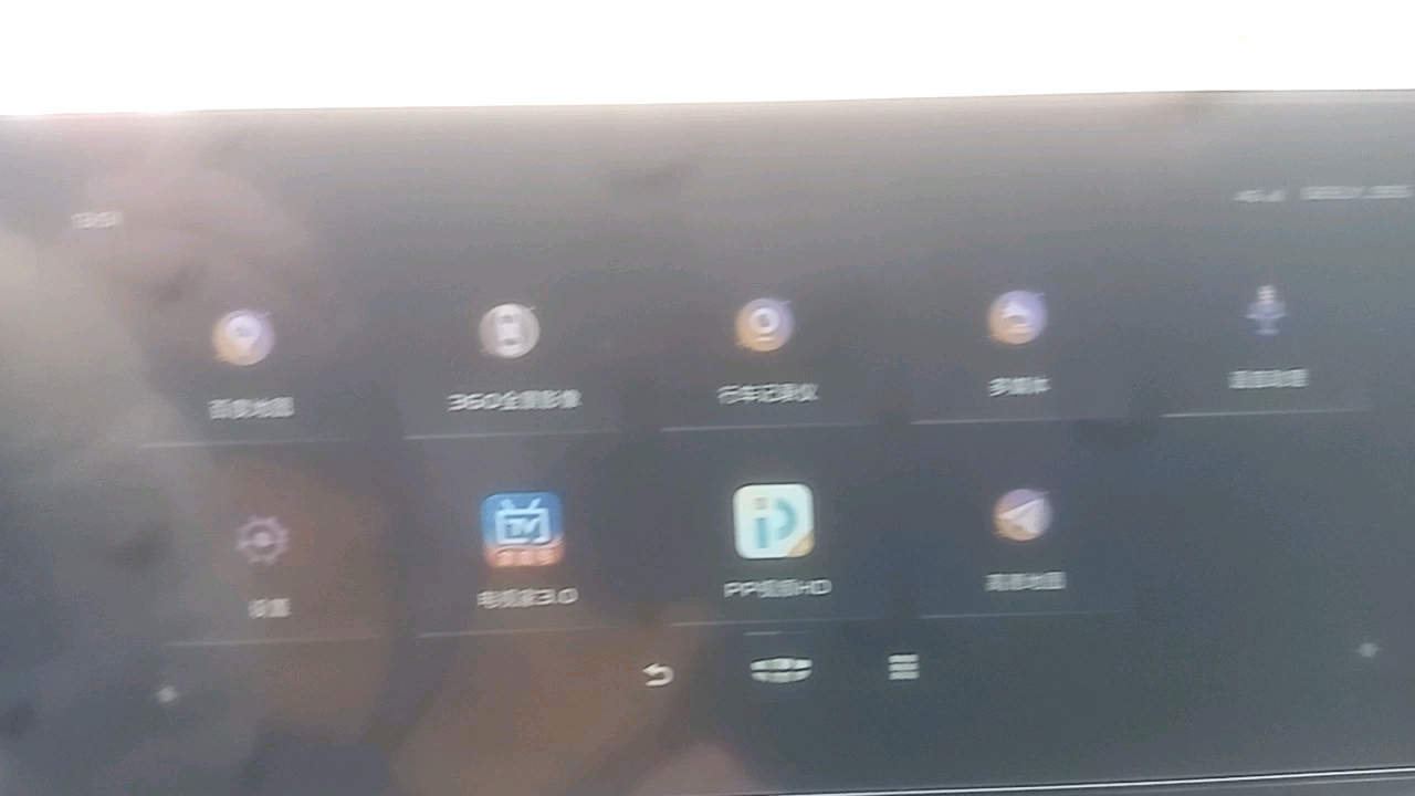 车机上设置步骤,网页点没反应,关闭手机热点,继续点,一但看到白屏中间...