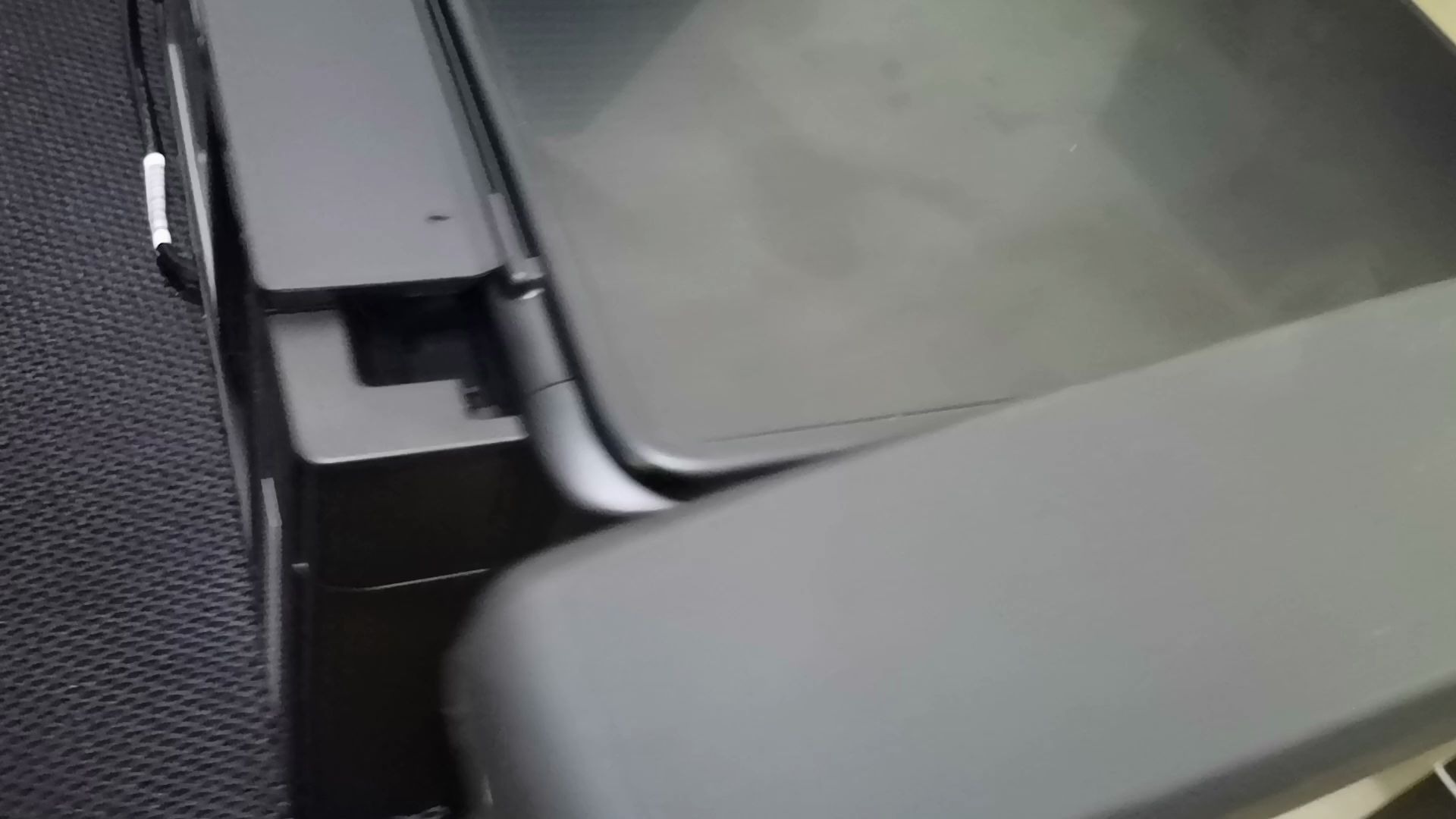 爱普生2100安装打印机驱动和扫描驱动