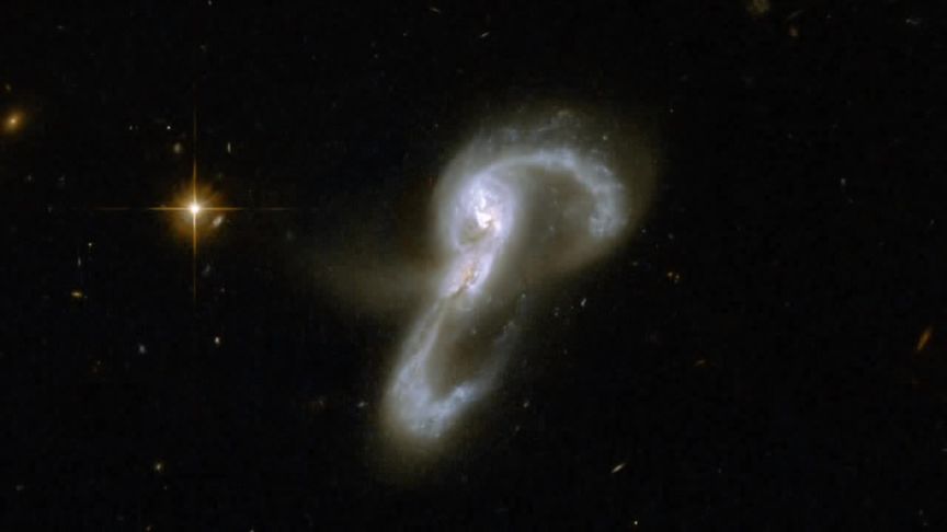 星系大碰撞:模拟与观测