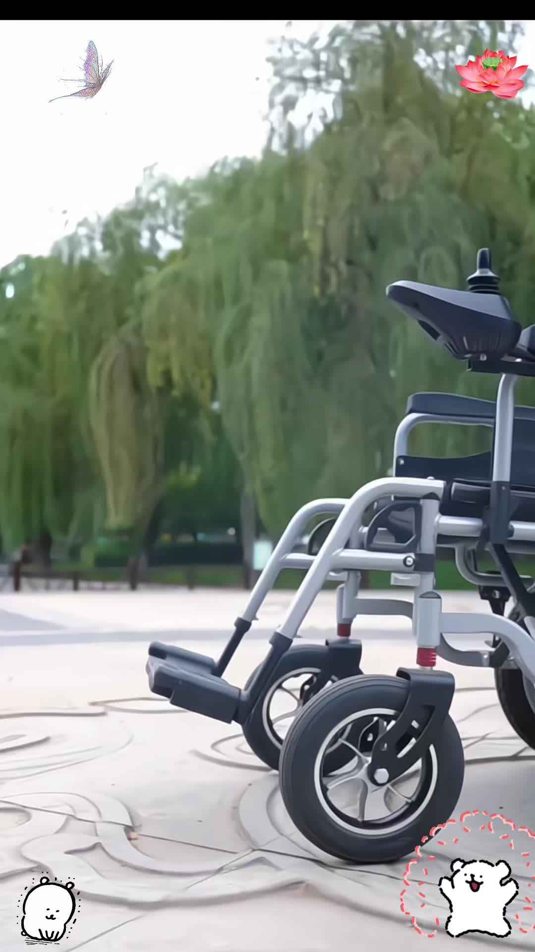 折叠电动老人电动代步车#老人代步车四轮#关爱老人 #户外电动轮椅 #...