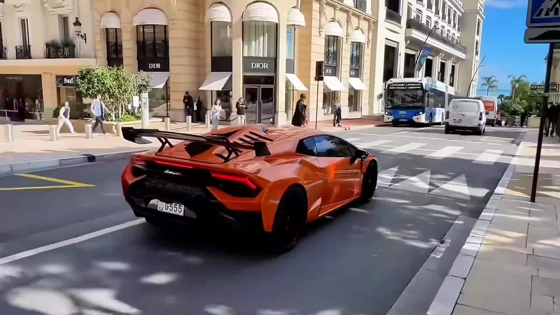 听到没,再不买兰博基尼汽车,就绝版了 每天推荐好车