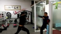 《兵械搏击》短兵技击之实用短棍(初级)劈打组合训练!