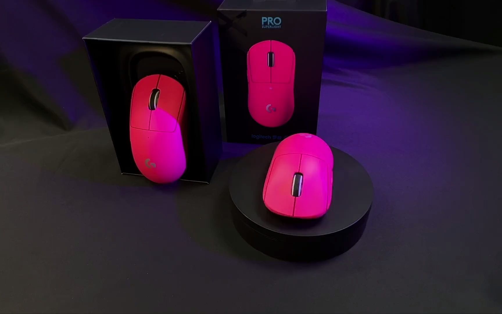 轻巧非凡!开箱粉色GPW2代游戏鼠标