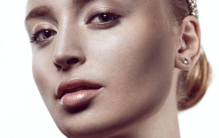 Photoshop商业级人物皮肤美容磨皮处理教程part1