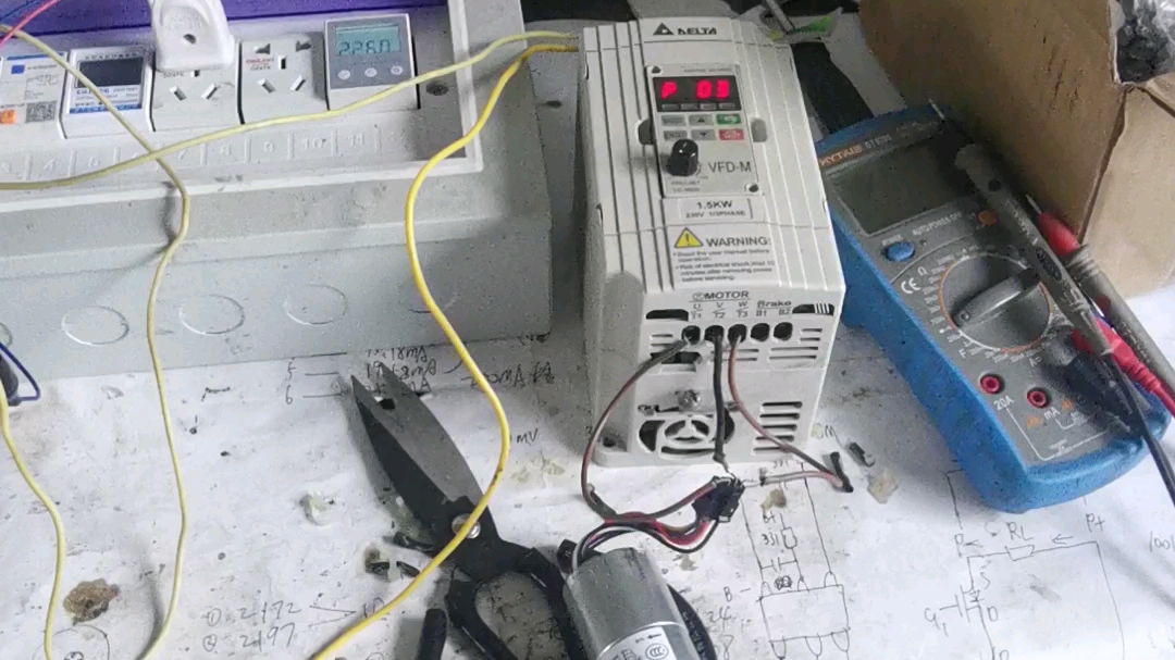 交流变频器驱动直流无刷(永磁同步)电机