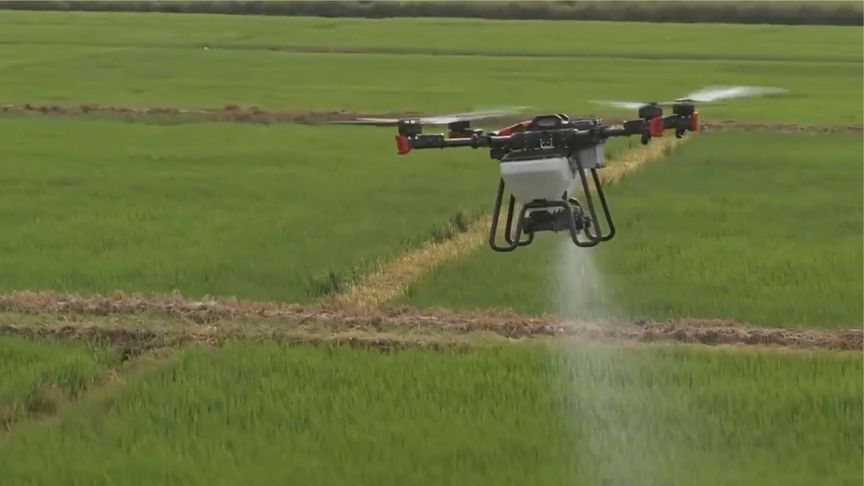 高科技农业无人机,可负载50公斤,能满足各种农事需求