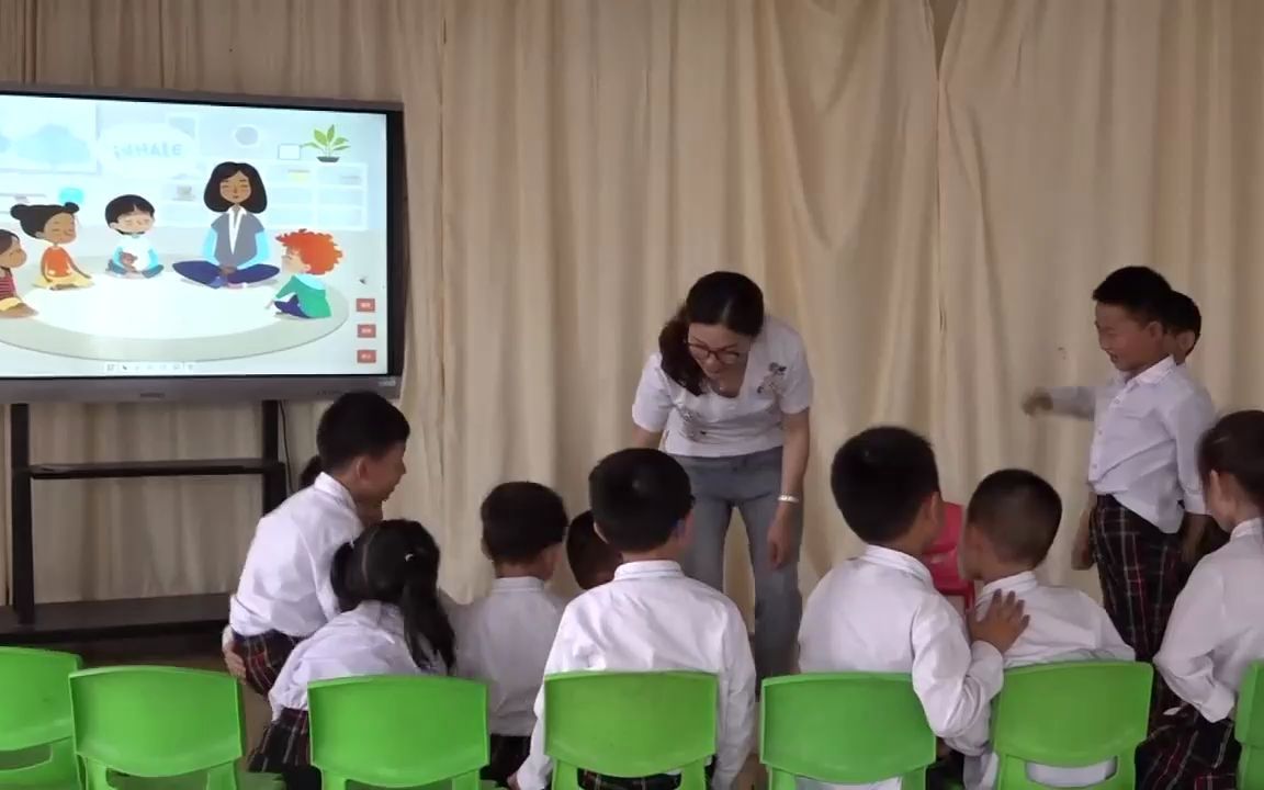 中班社会《我的好朋友》课堂实录