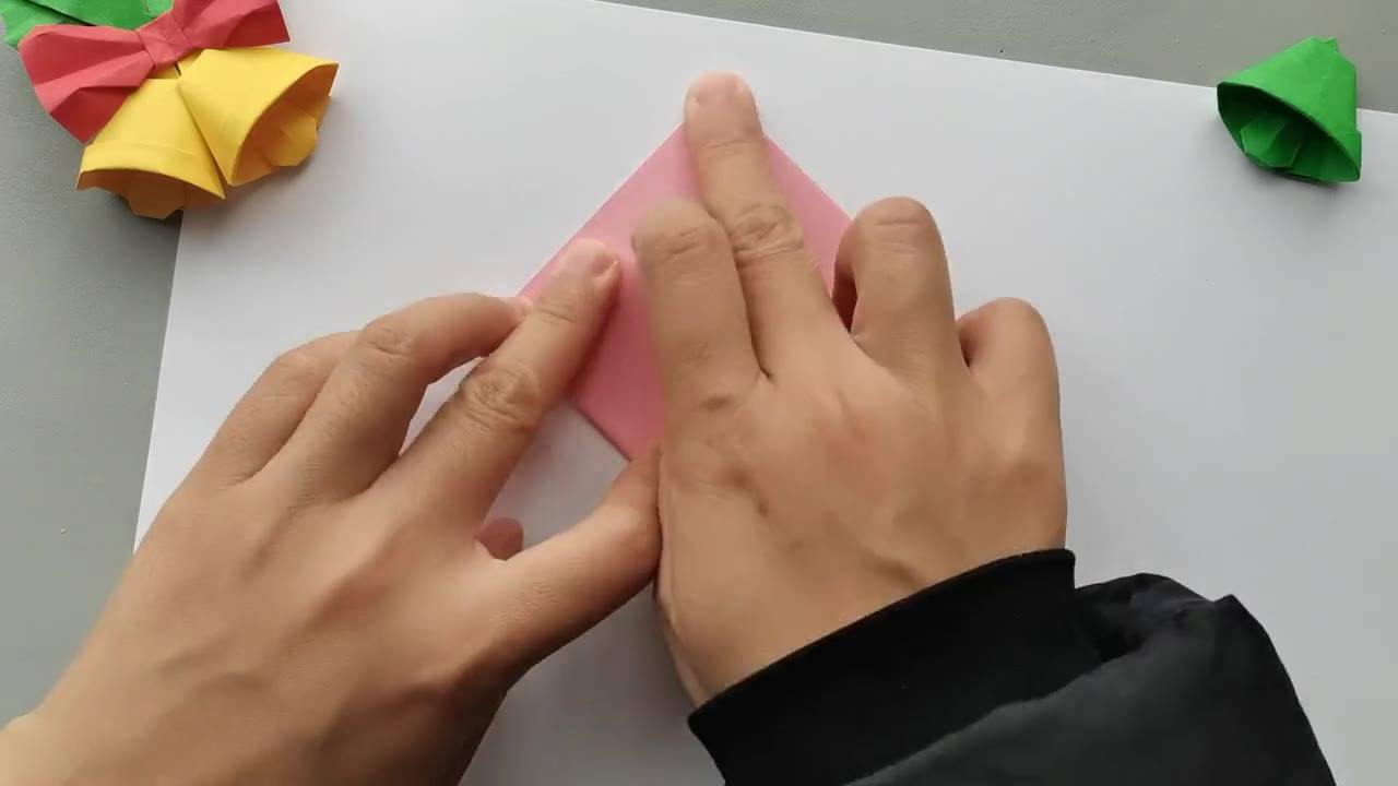 叮叮当,叮叮当,铃儿响叮当