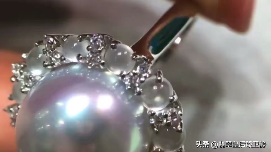 玻璃种翡翠珍珠钻石戒指ߒ