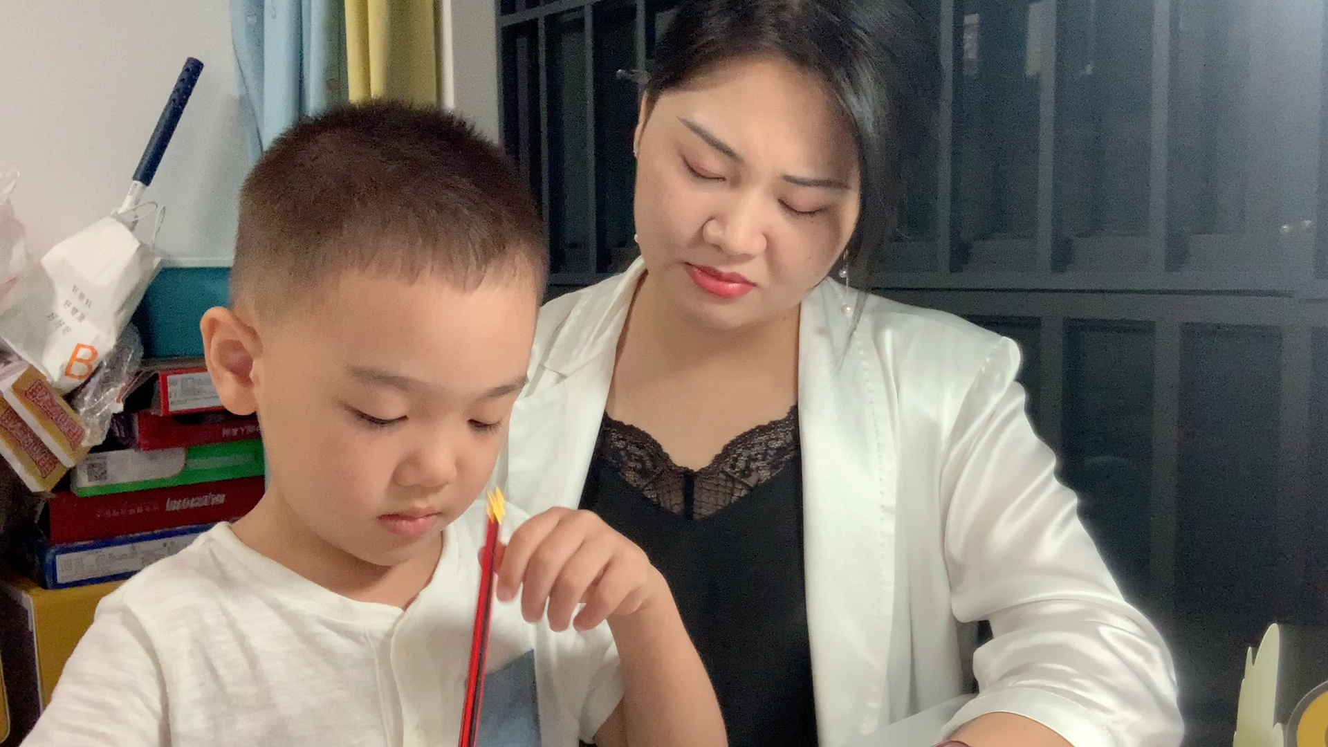 记录,辅导孩子写作业的第一天～