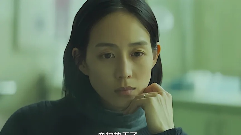 这就是为什么戒指带左手无名指,原来是希望戴在她的心上