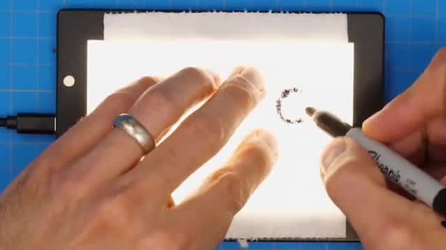 原本想用卫生纸做翻页动画,谁知道结果很糟糕!