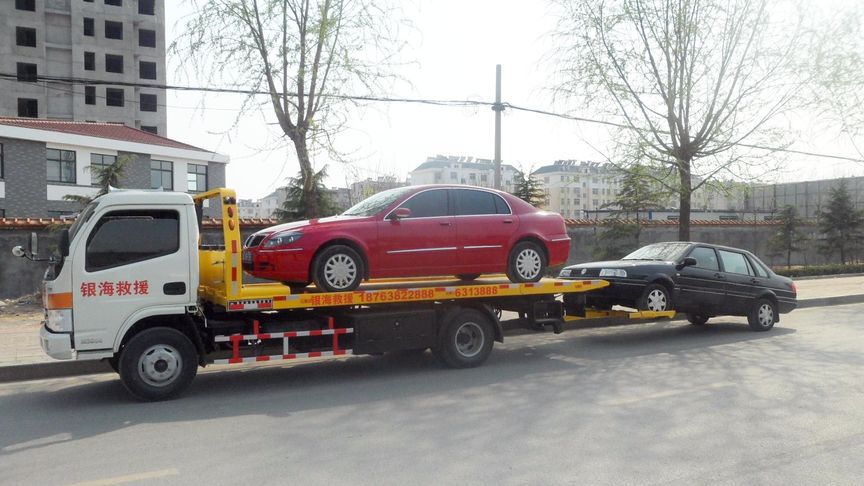 自动挡需要拖车时,挂哪个档位不毁变速箱?弄错了太毁车