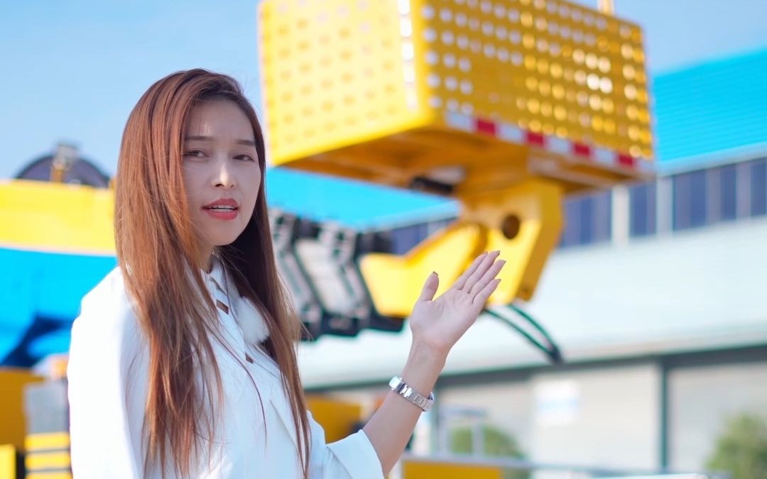 32米曲臂高空作业车