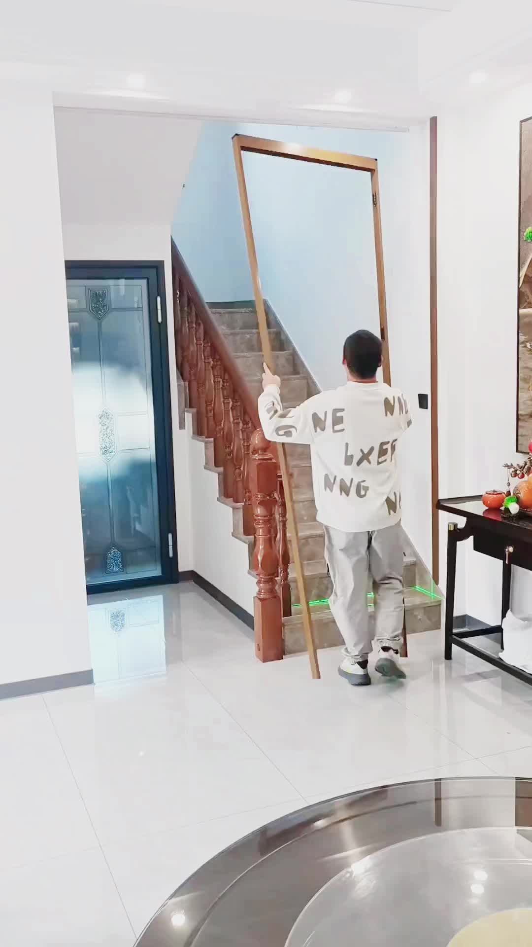 #上热门 楼梯口隐形推拉门,隔空调冷热保温保暖不透气ߑ�ߏ