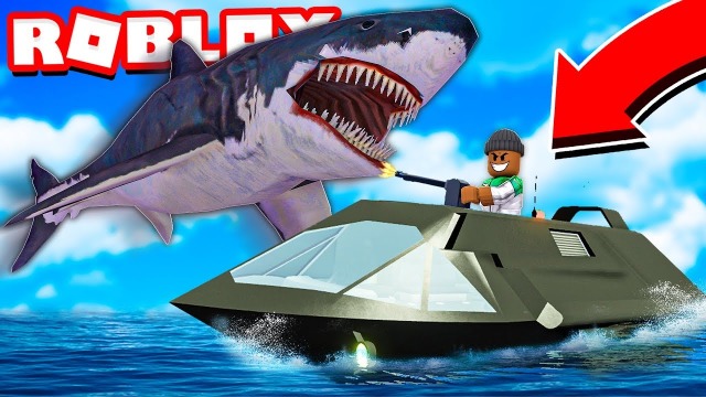 小格解说 Roblox 鲨鱼模拟器:隐形战舰大战鲨鱼!