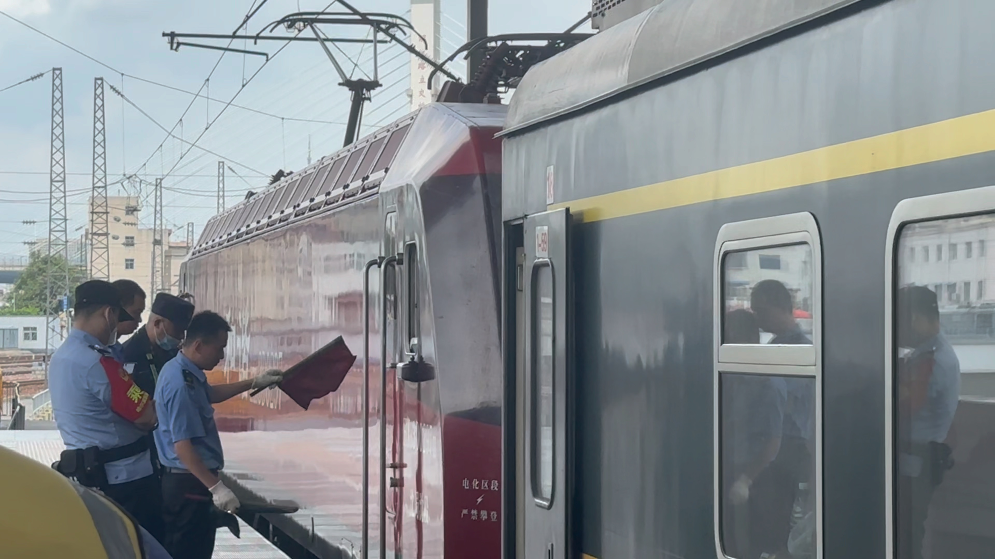 再一次东北黑龙江之旅的开始 广州东-哈尔滨西 Z237次列车,三天两夜...