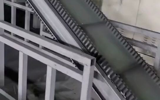 废旧锂离子电池回收利用过程,废旧锂电池回收处理设备