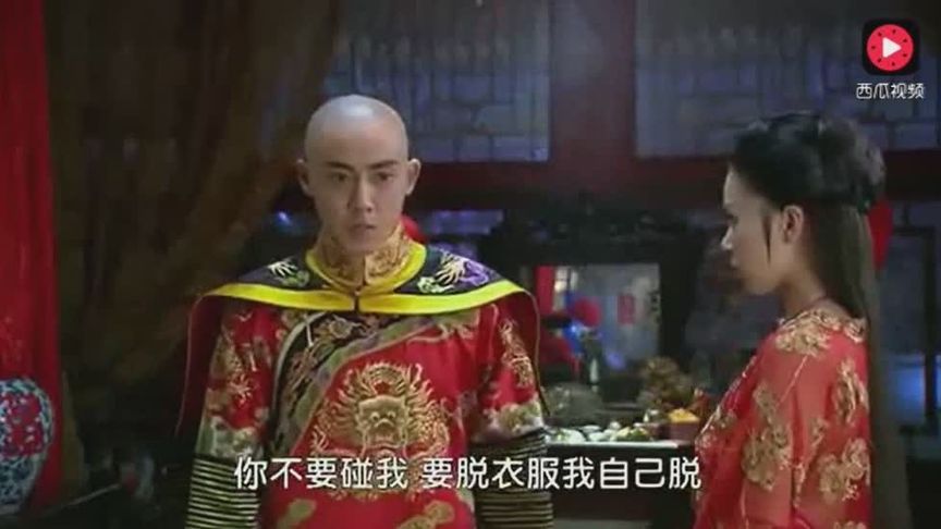 还珠格格:永琪欣荣大婚,小燕子众人伶仃大醉,永琪怒怼欣荣
