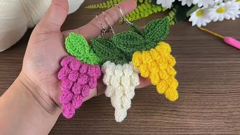 钩针编织漂亮的葡萄挂件,简单易学,新手可仿