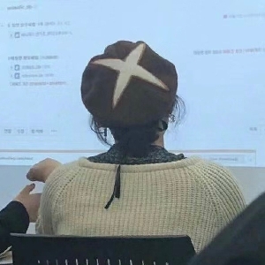 想个昵称好难啊123 