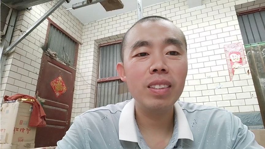 求解,顾客要换货,还要求大魁承担换货来回运费,大魁应该承担吗