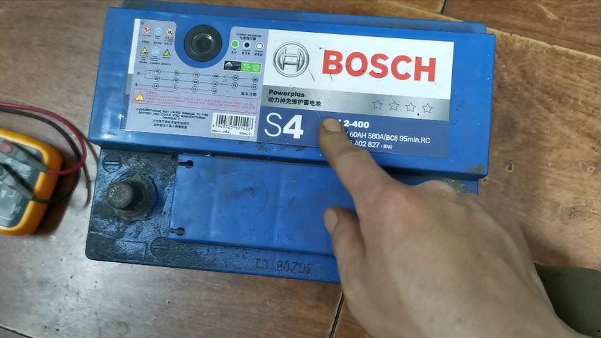 花五十块钱买了个二手的电瓶检测仪!找几块电瓶试试效果吧