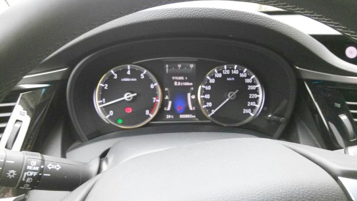 汽车的转速表到底有什么作用?能不能不要?里面学问大