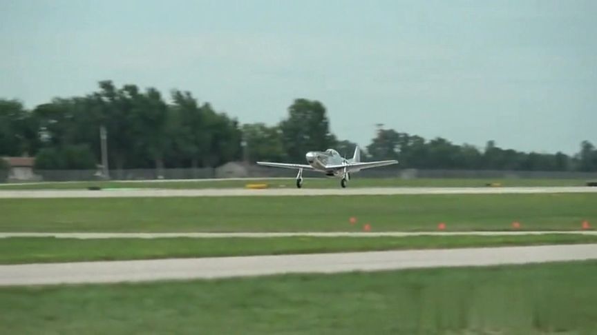 螺旋桨飞机小小机身却能够快速升空,这是什么原理?