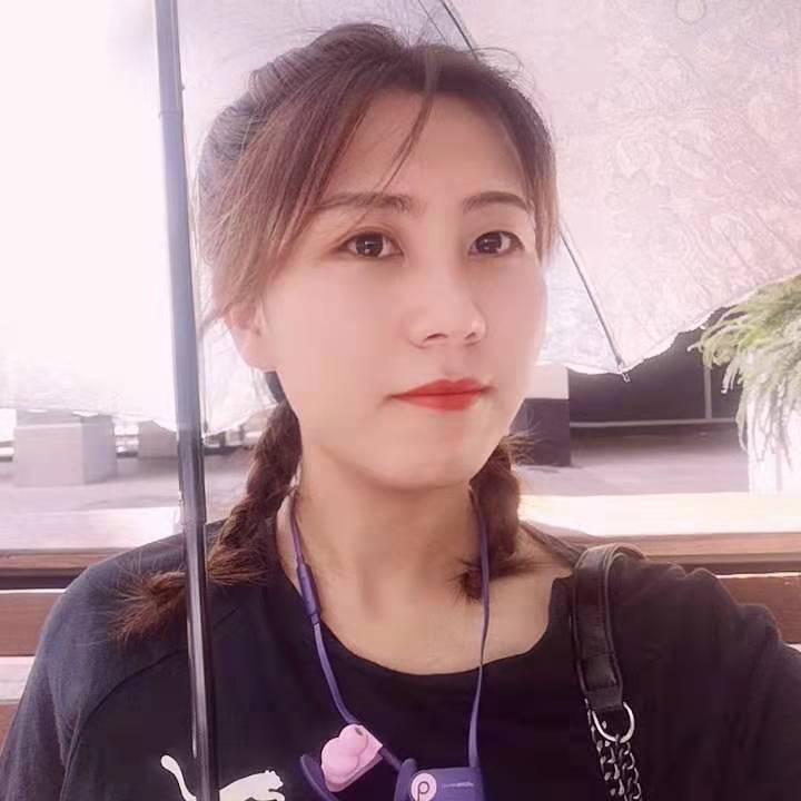 爱吃百香果的小武老师 