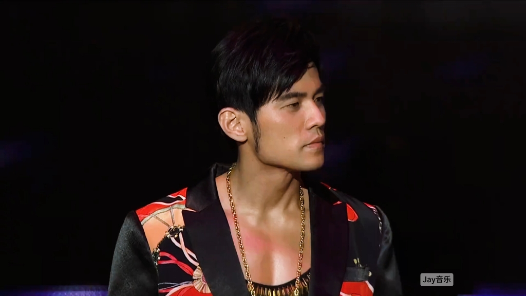 周杰伦 蔡依林 如果眼神能说话 我想这是遗憾吧.